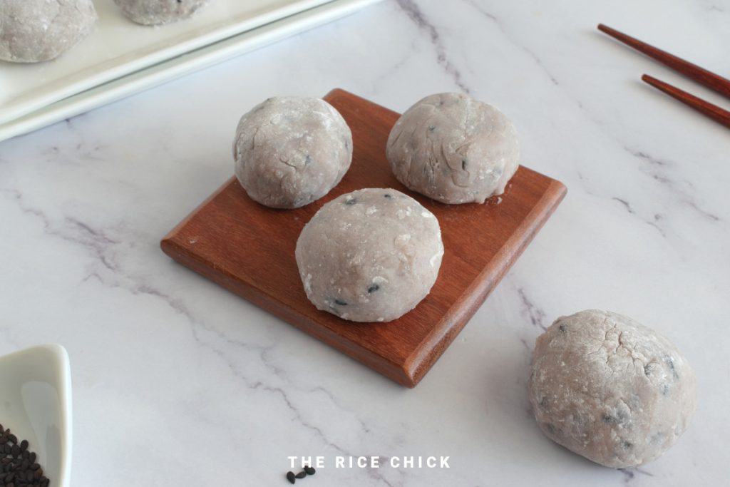 Black Sesame Mochi - The Rice Chick